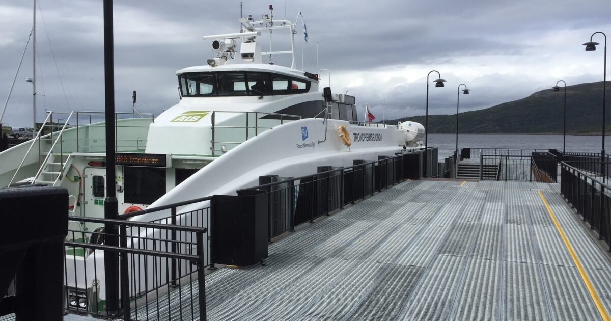 Hurtigbåtkai levert til Indre Fosen kommune | Marina Solutions