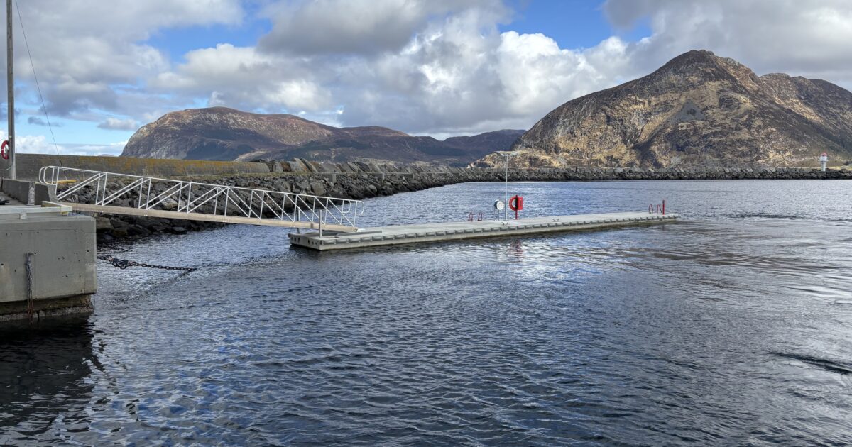 Solid betongbrygge til bunkring i Rosenlund Hamn | Marina Solutions